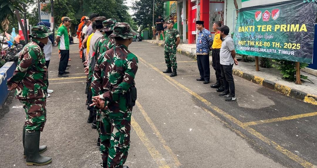 Karya Bhakti Kodim 0505/Jakarta Timur Sambut HUT TNI Ke-80 Tahun 2025. » Faktanews24
